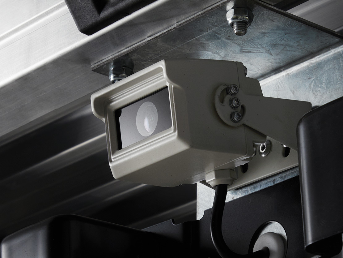 Ready to Work Trucks | Servicepack - Isuzu Australia